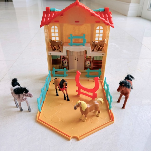 Spirit | Toys | Spirit Riding Academy Stow N Go Barn Playset | Poshmark